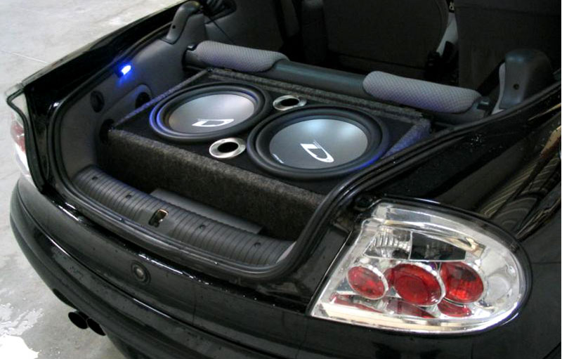 Le Pays envisage un site pour les car bass - Radio1 Tahiti