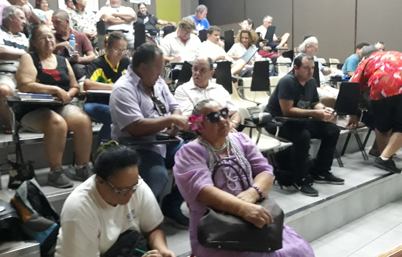 Le COPF adopte son nouveau statut - Radio1 Tahiti